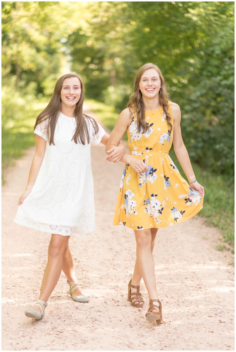 How to look your best in photos - Simple tips to make you look your best